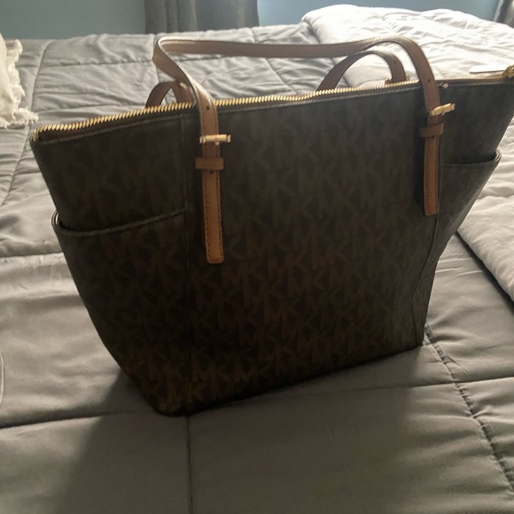MICHAEL Michael Kors | Bags | Authentic Michael Kors Handbag | Poshmark
